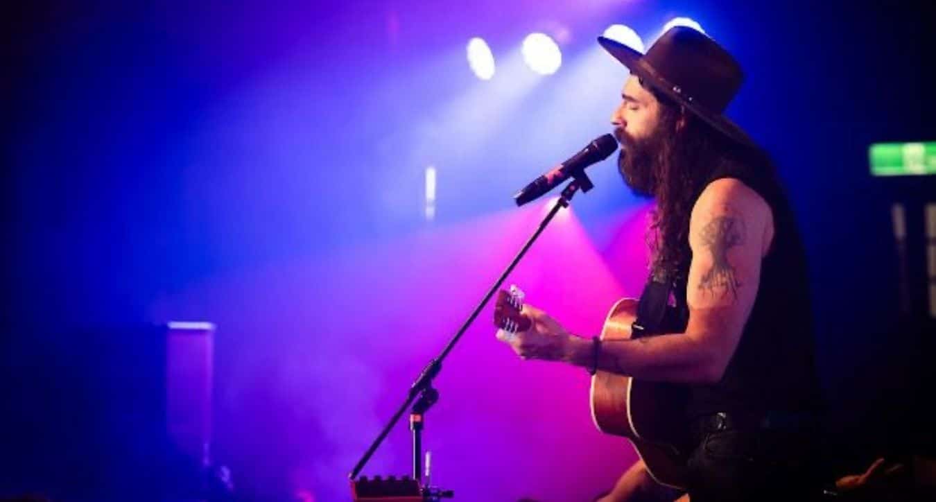 KONG. performt live beim Inside Flow Concert in Taiwan - insideyoga.org